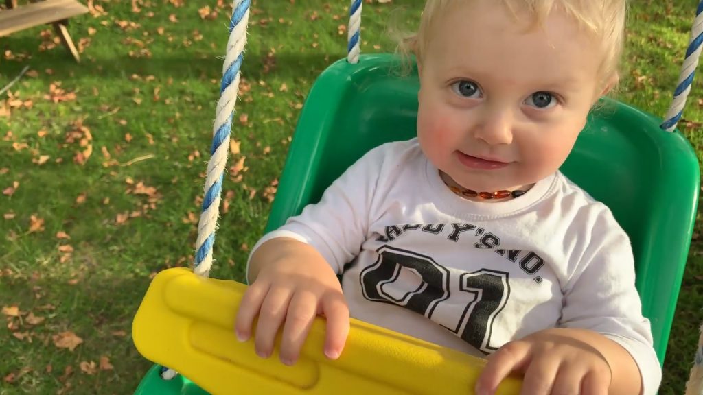 Bim Bam, Biri, Biri, Bam (Yiddish) - Gumnut Music